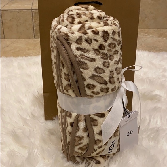 UGG | Bedding | Nwt Ugg Leopard Throw Blanket | Poshmark